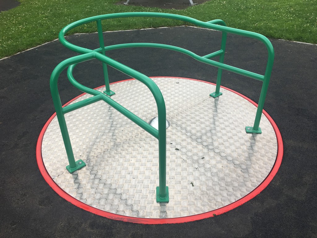 Thunder Roundabout – Streetscape Products & Services