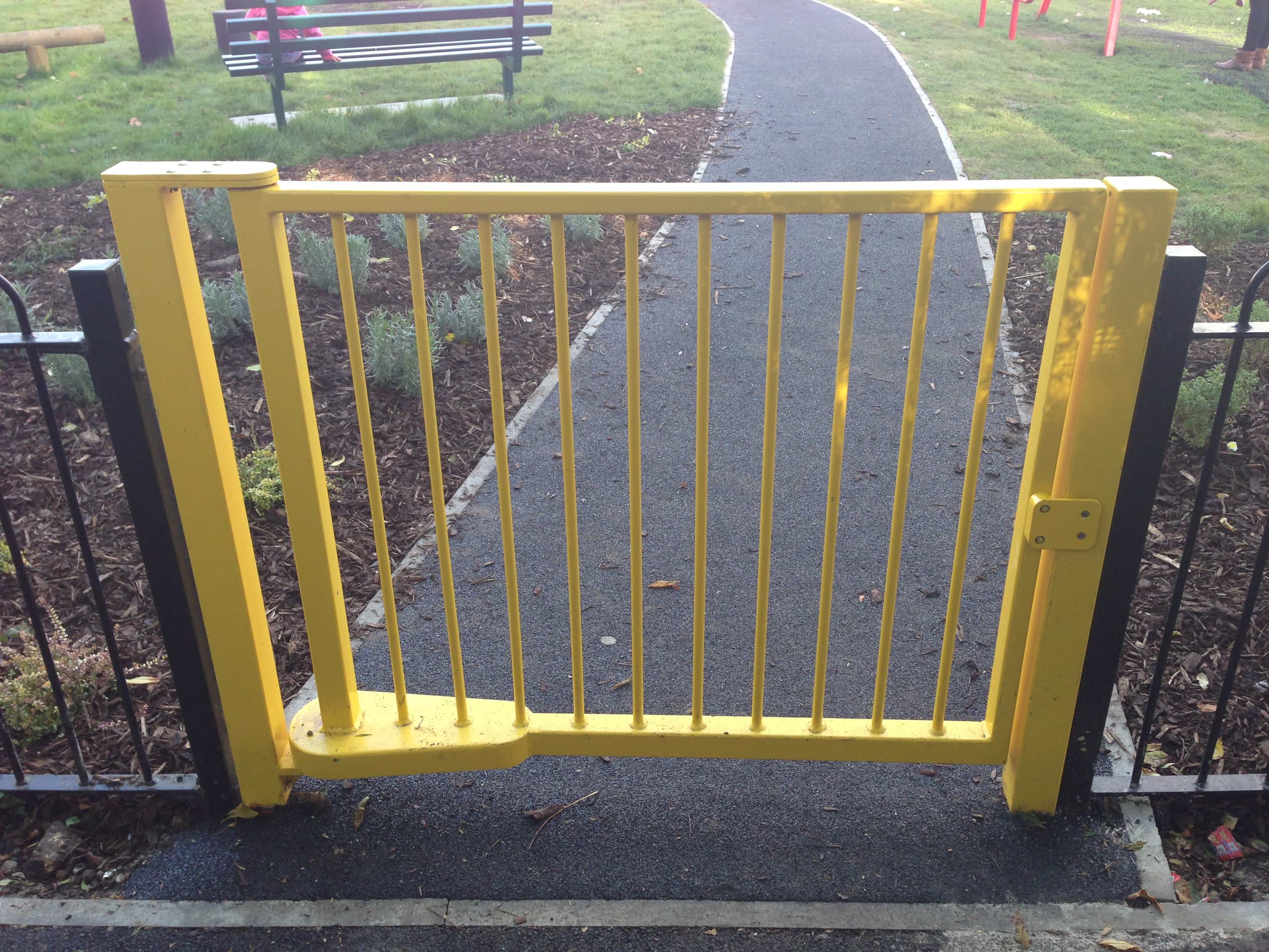 Pedestrian Gate – Streetscape Products & Services
