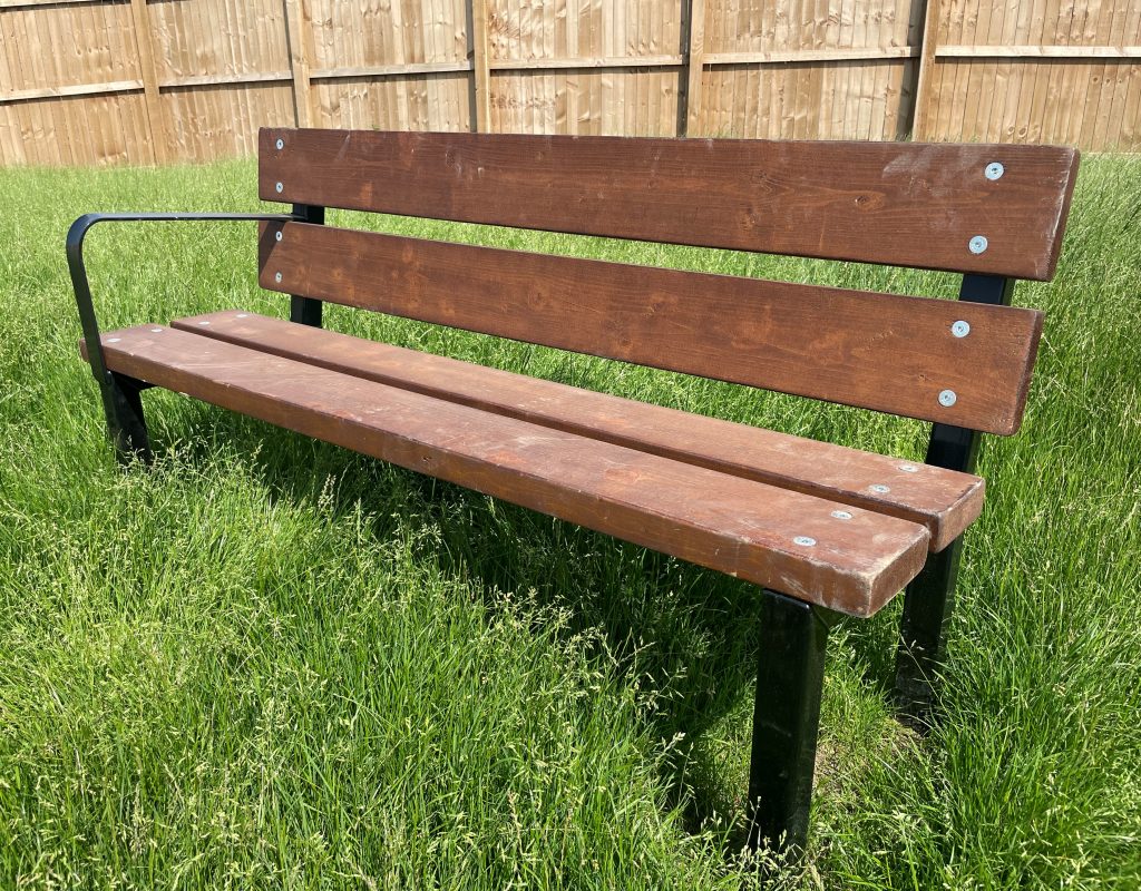 Norton DDA Seat – Streetscape Products & Services